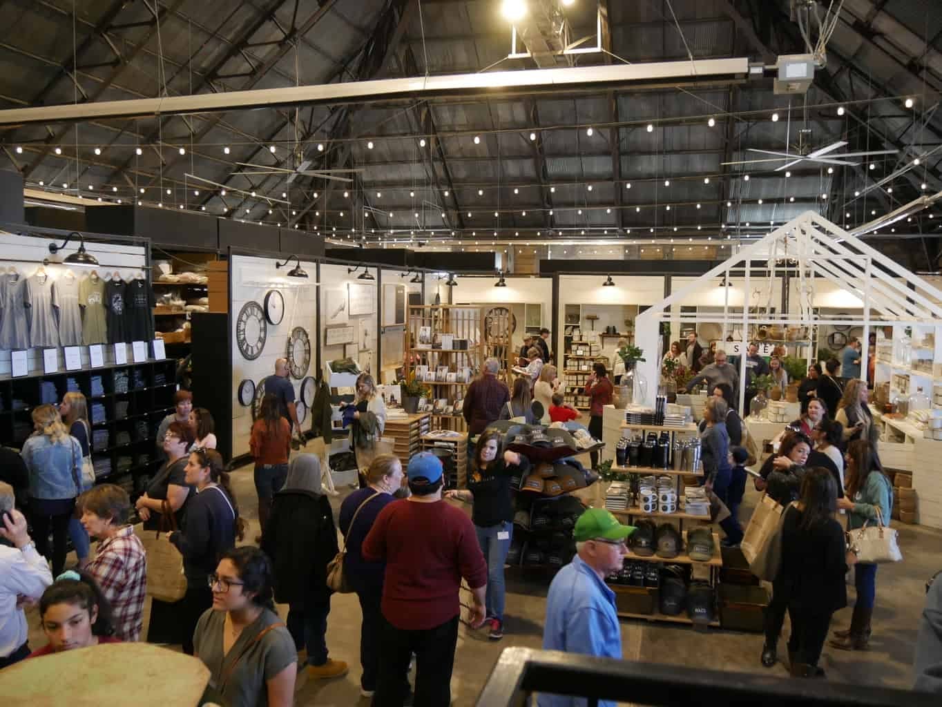 2023 Must-Read Guide for Visiting the Silos at Magnolia Market