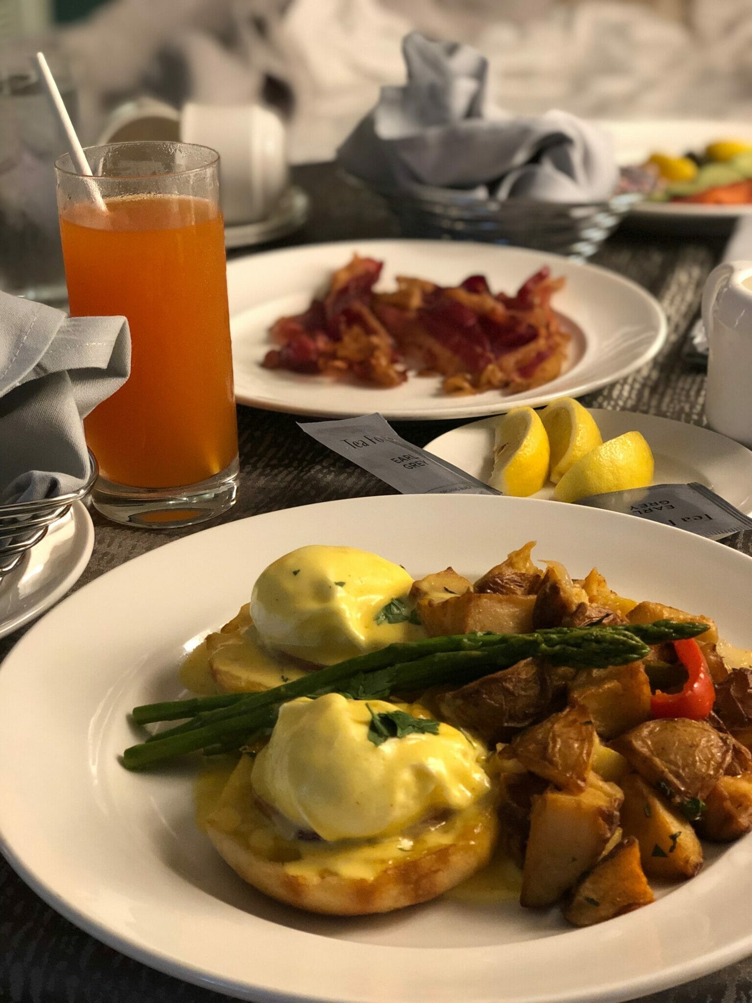 Best Breakfast in Orlando, Florida: 9+ Delicious Options