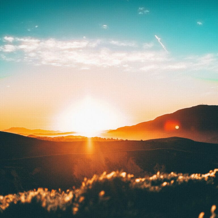 101+ Unique Sunset Instagram Captions for the Perfect Post