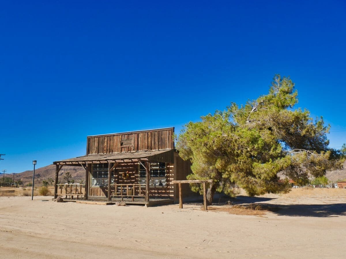 California's Pioneertown: A Guide to Hollywood's Wild West - All ...