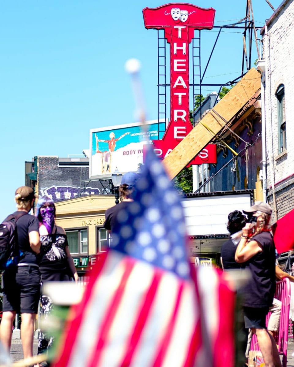 21 Fun & Interesting Facts about Oregon (unique!)