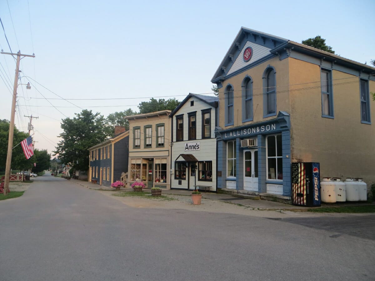 17 Charming Small Towns in Indiana that You Need to Visit (2023) - All ...