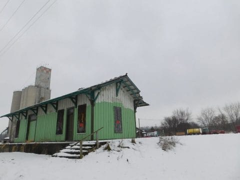 17 Charming Small Towns in Indiana that You Need to Visit (2024)