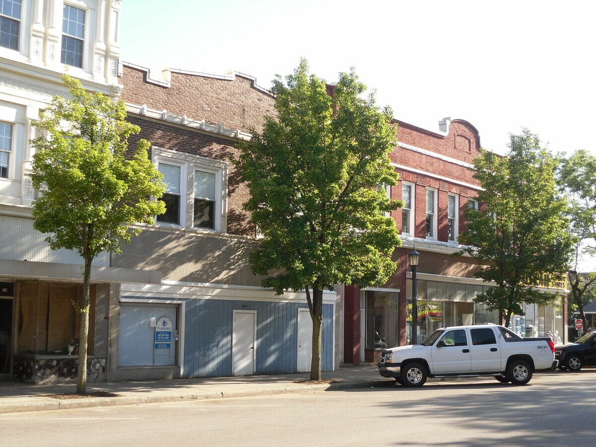 21 Charming Small Towns in Ohio You Need to Visit (2023)