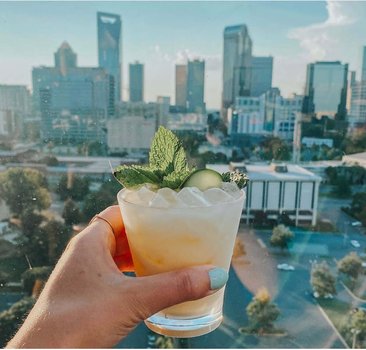 13 Best Rooftop Bars & Restaurants in Charlotte, North Carolina