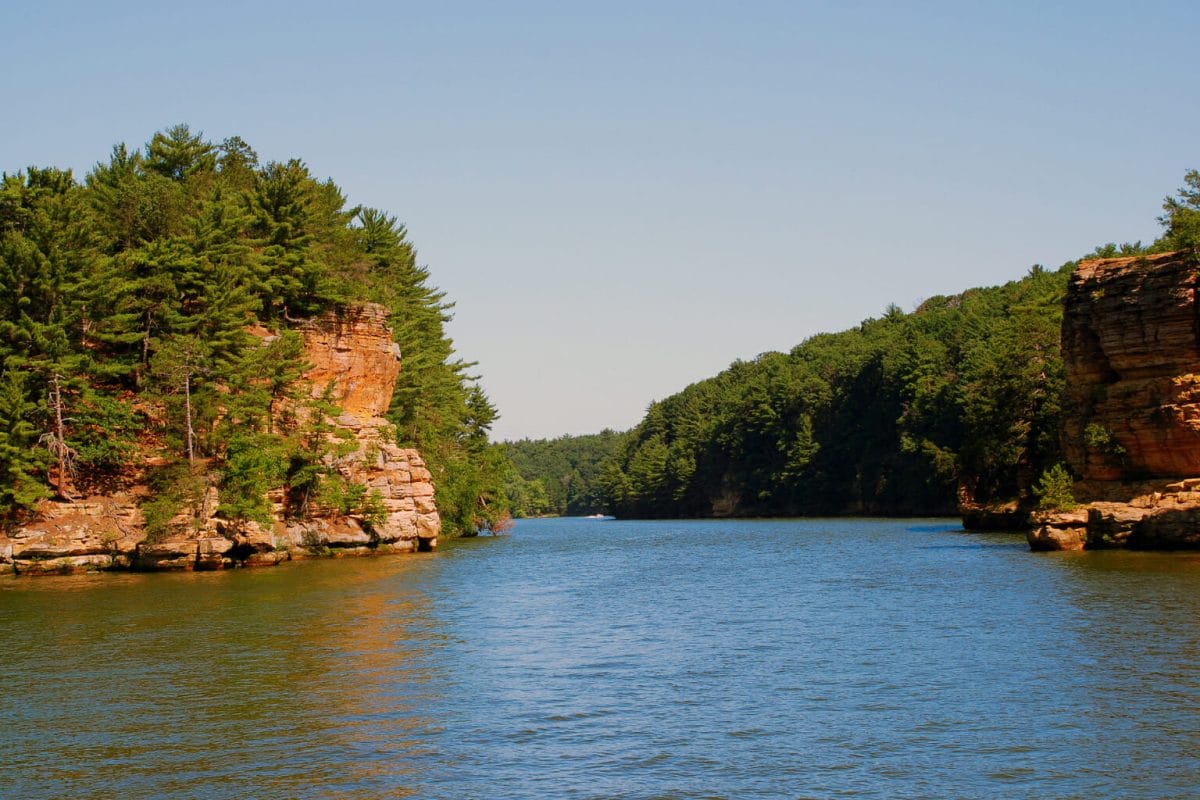 What is Wisconsin Known For? 23+ Things Wisconsin is Famous For