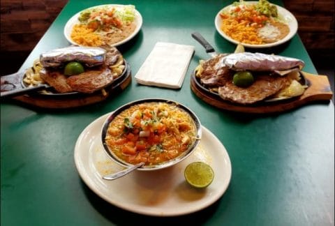 19 Best Restaurants in Springfield, Illinois to Try Today (2023)