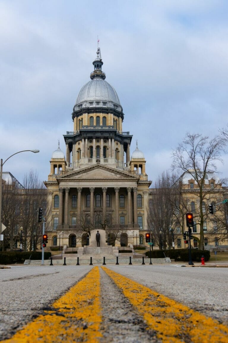 25 Amazing Things Illinois is Known For (+ Famous For!)